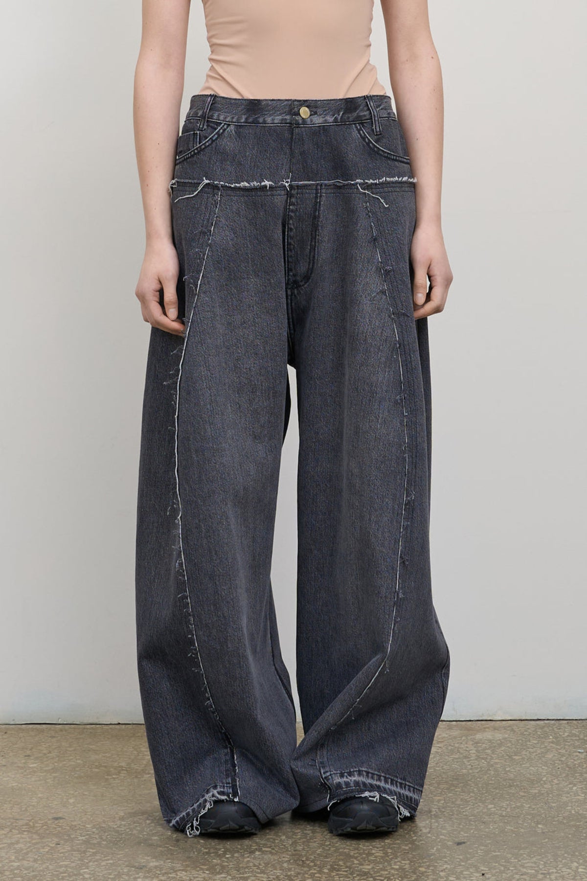 Grey Mid-Rise Wide-Leg Jeans | LITKOVSKA